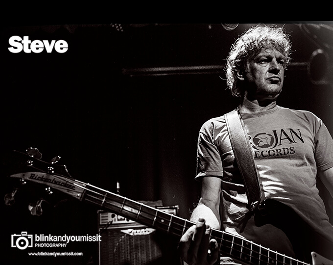 Band Member Profiles « The Vapors Official Website